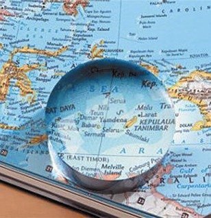 Glass Dome Magnifier – The Reader's Catalog